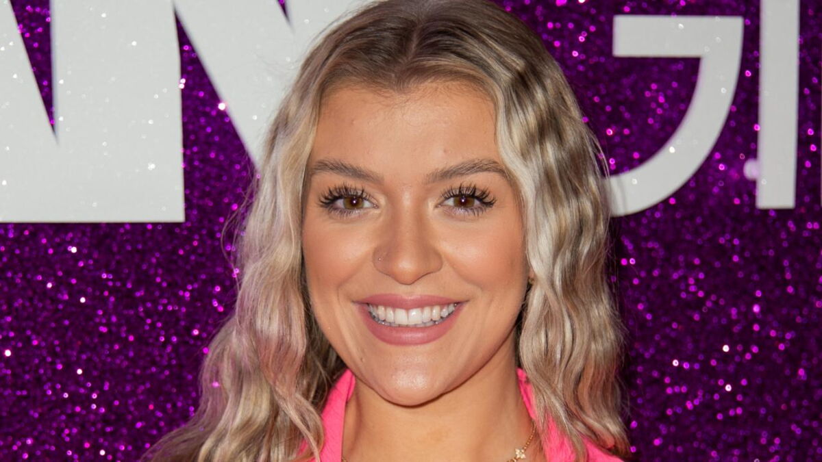 Love Island’s Zach and Molly spark speculation of rekindled romance six weeks after splitting up