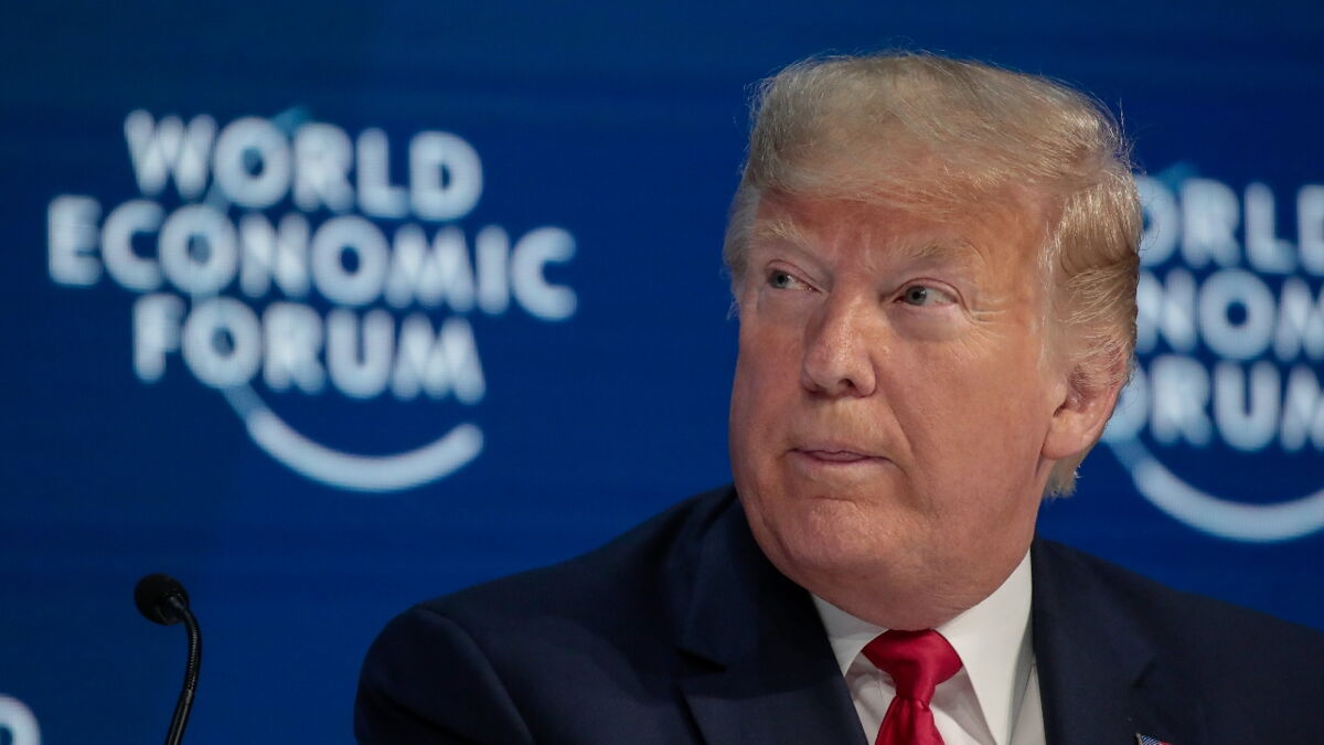 Donald Trump loses popular support as his former lawyer gives him stark ...