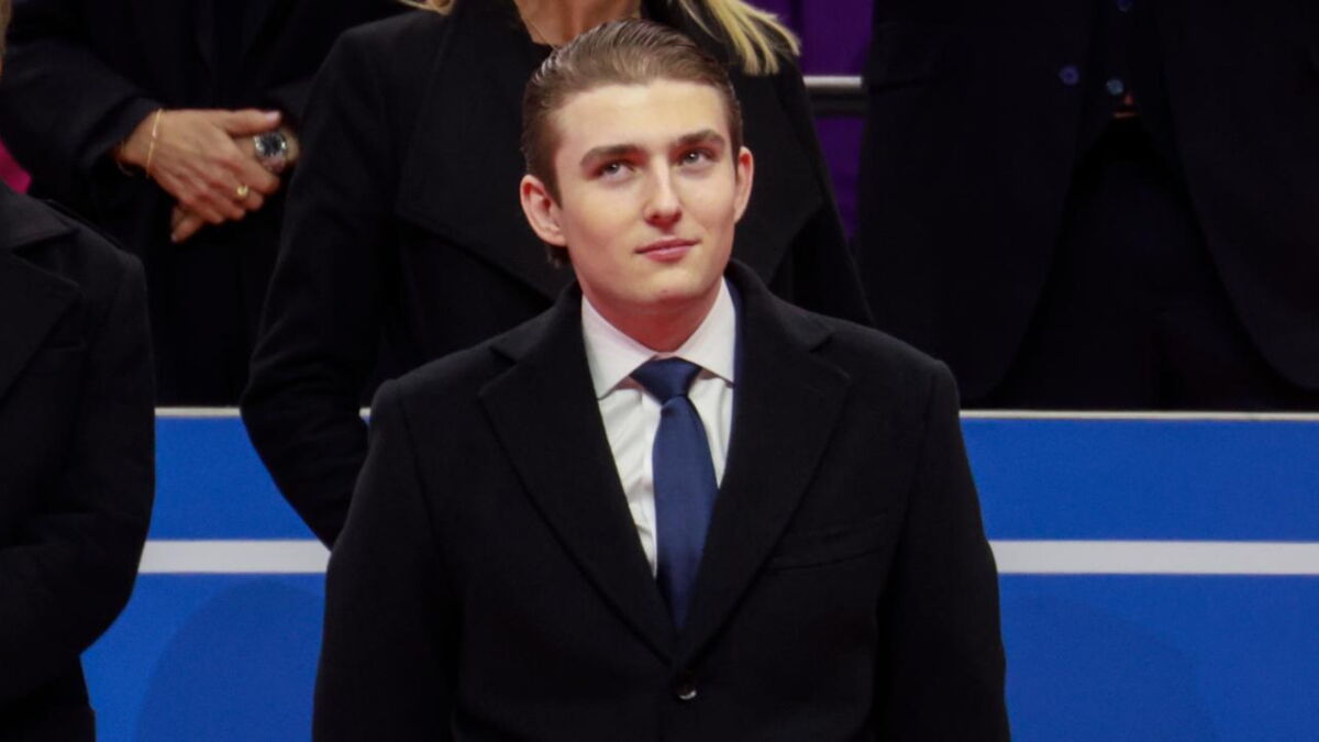Barron Trump cannot give his phone number out: 'A million people would ...