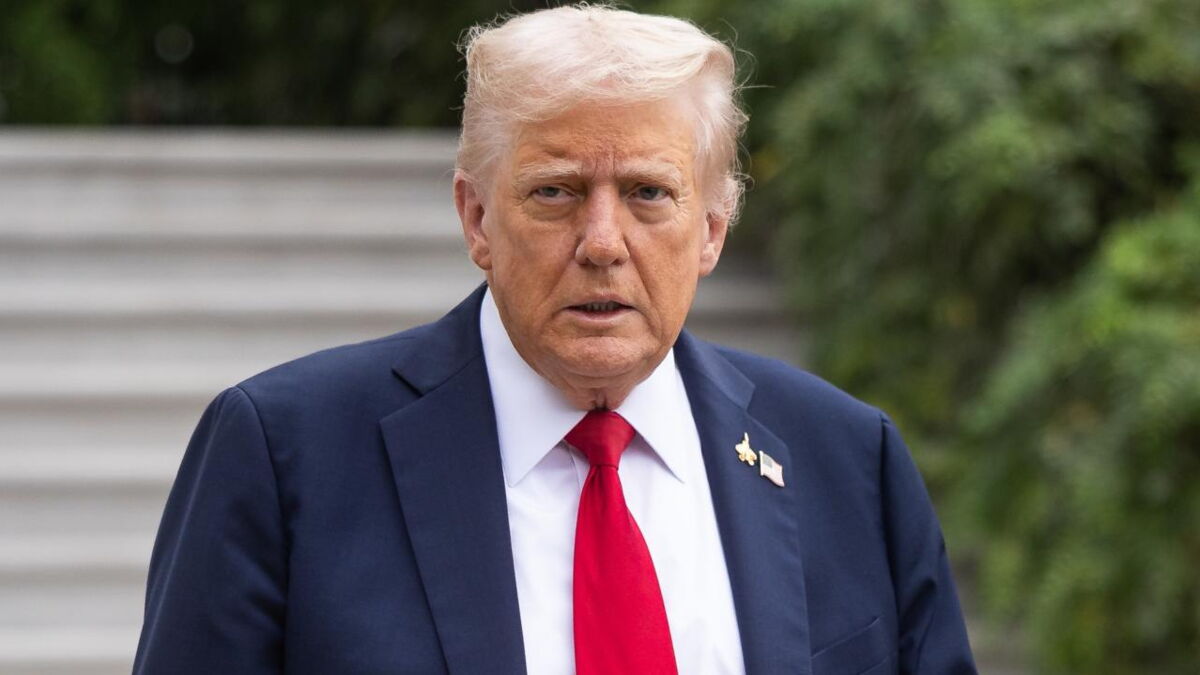 Why does Donald Trump always wear a red tie? Expert decodes his tie colours