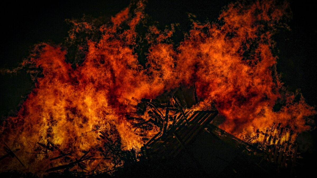 Humanity heading for self-destruction as new study reveals Earth is in ...