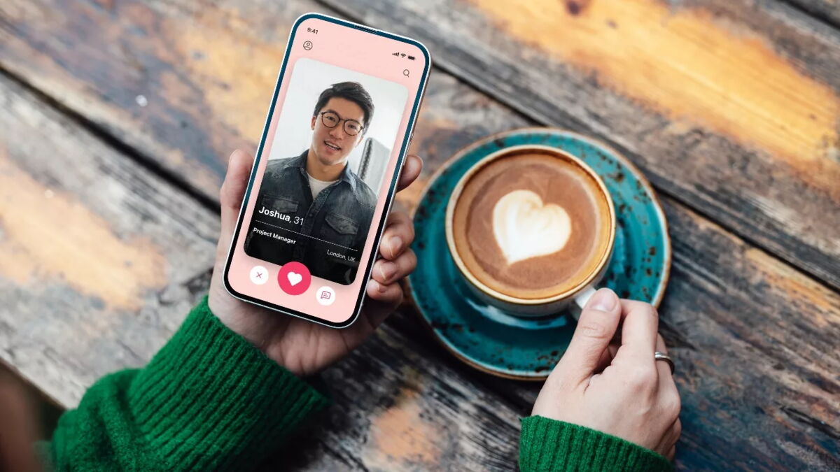 Dating apps: This one thing in a man's profile makes him less ...