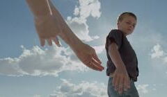 The ‘death stare’: Nurse explains phenomenon that happens when a person ...