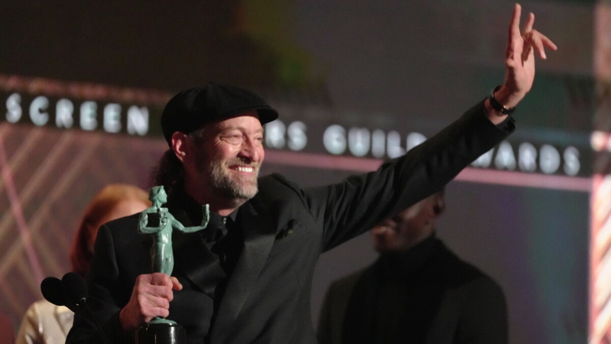 Deaf actor Troy Kotsur first to win Screen Actors Guild Award