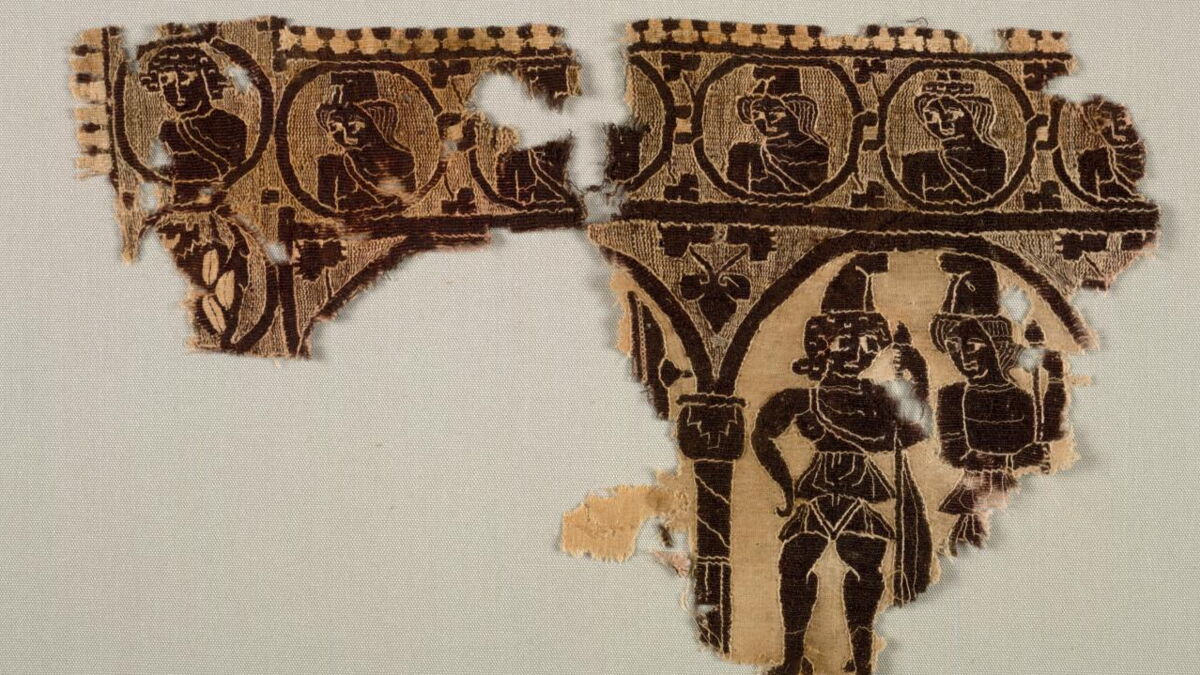 Mysterious scroll from ’Book of the Dead’ discovered in Egyptian Queen ...