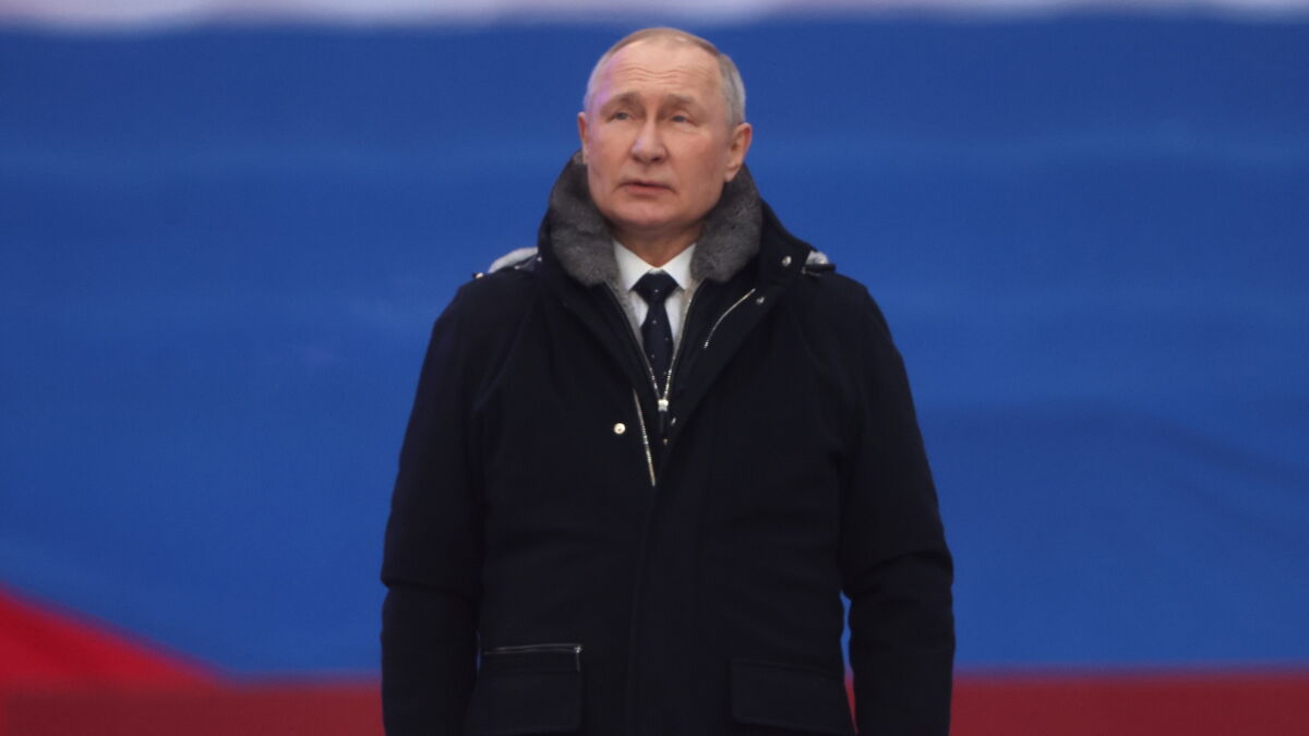 Vladimir Putin's close allies will kill him, claims Zelenskyy ...