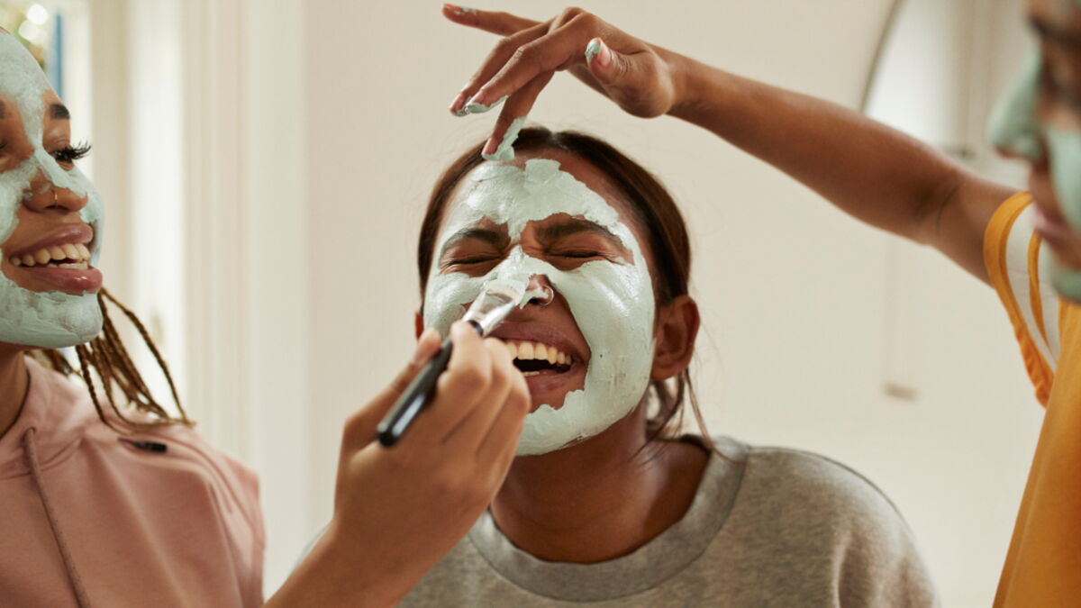 This Homemade Face Mask Will Rip Your Blackheads Out