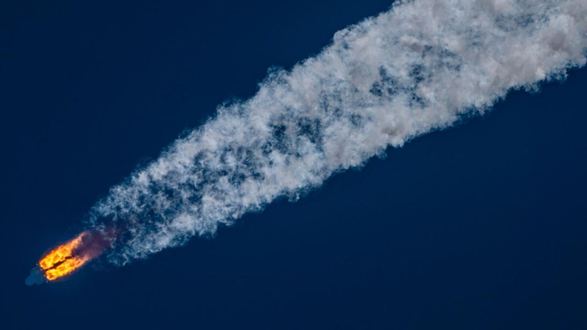 A huge rocket is plummeting to Earth, scientists can’t tell where it’ll ...