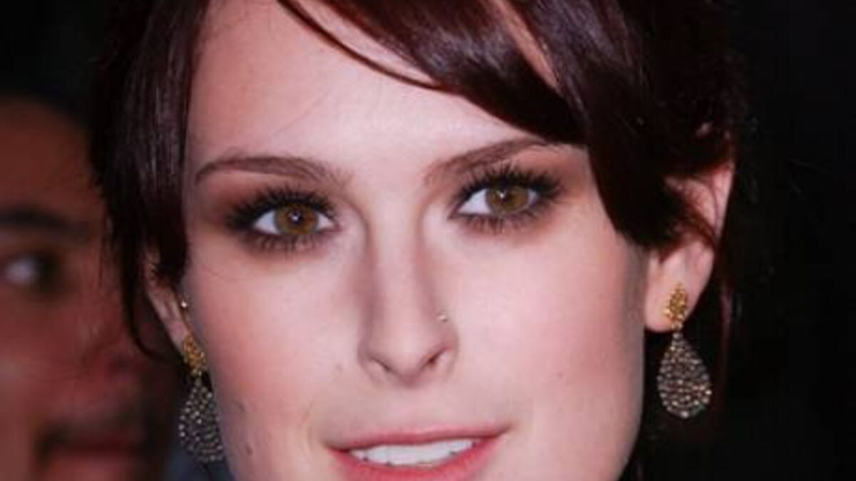 Rumer Willis va tourner une scène lesbienne
