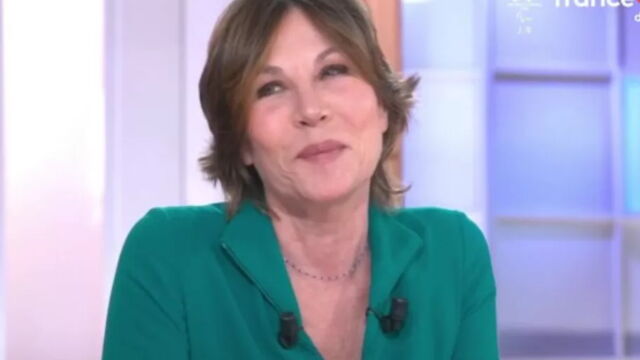 Mathilde Seigner dévoile son addiction discrète au jeu télé « Les 12 ...