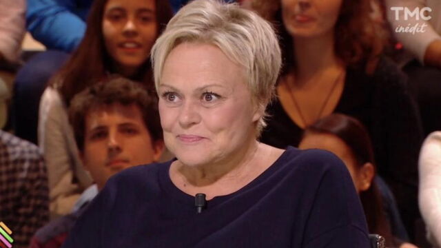Muriel Robin : retour triomphal sur scène, son spectacle "Infiniment ...
