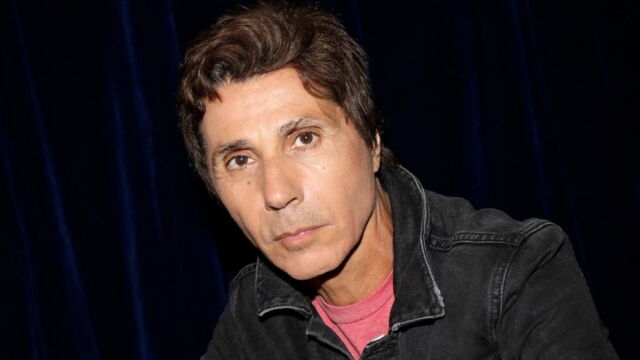 Jean-Luc Lahaye : à 72 ans, il se marie avec Paola, de 30 ans sa cadette