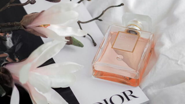 Ce duo de parfums vient sublimer tous ceux que vous avez déjà juste en ...