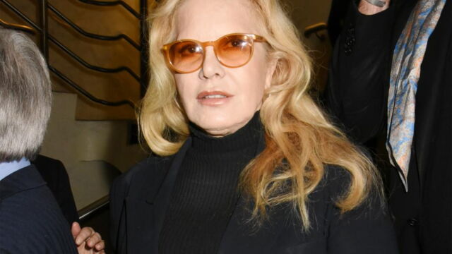 "Avant que ma voix ne me lâche" : Sylvie Vartan fait ses adieux après 60 ans de carrière