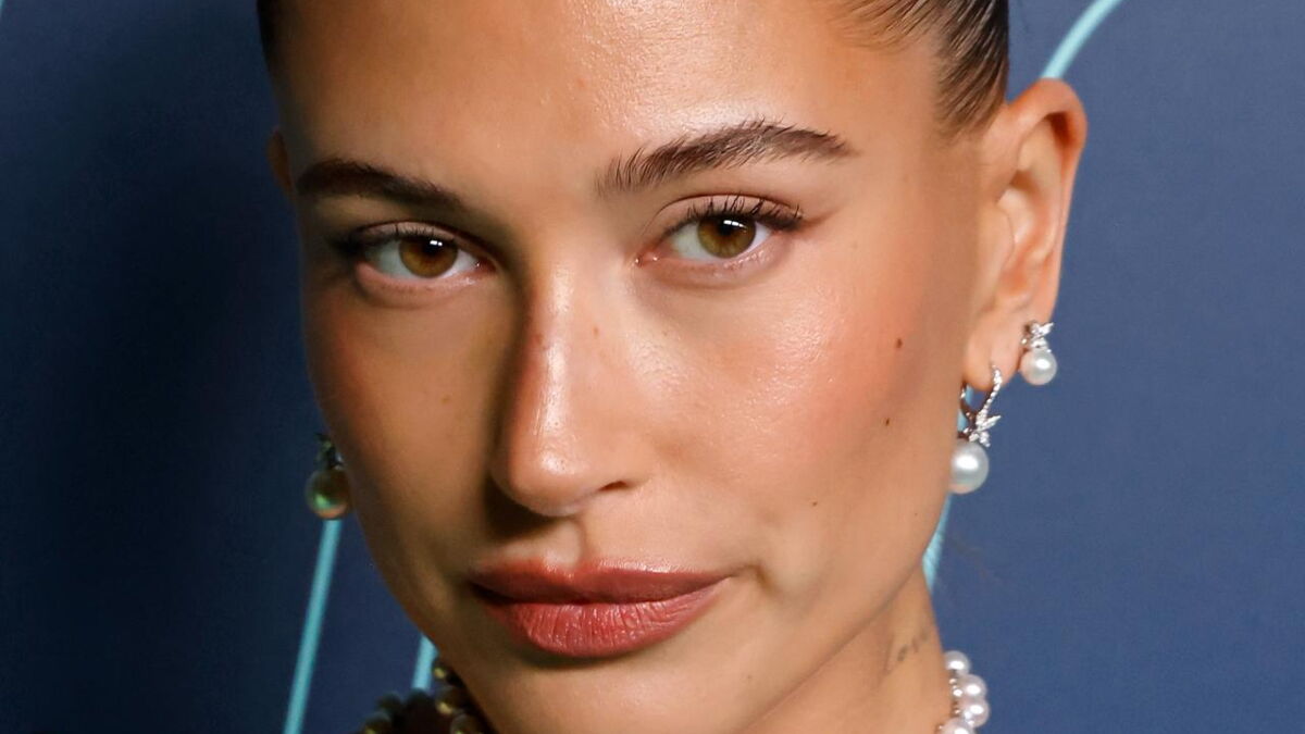 Hailey Baldwin : biographie, réseaux sociaux, news, vidéos et photos ...