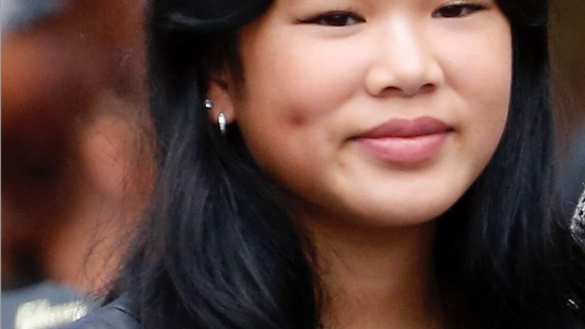 Joy Hallyday : biographie, réseaux sociaux, news, vidéos et photos sur ...