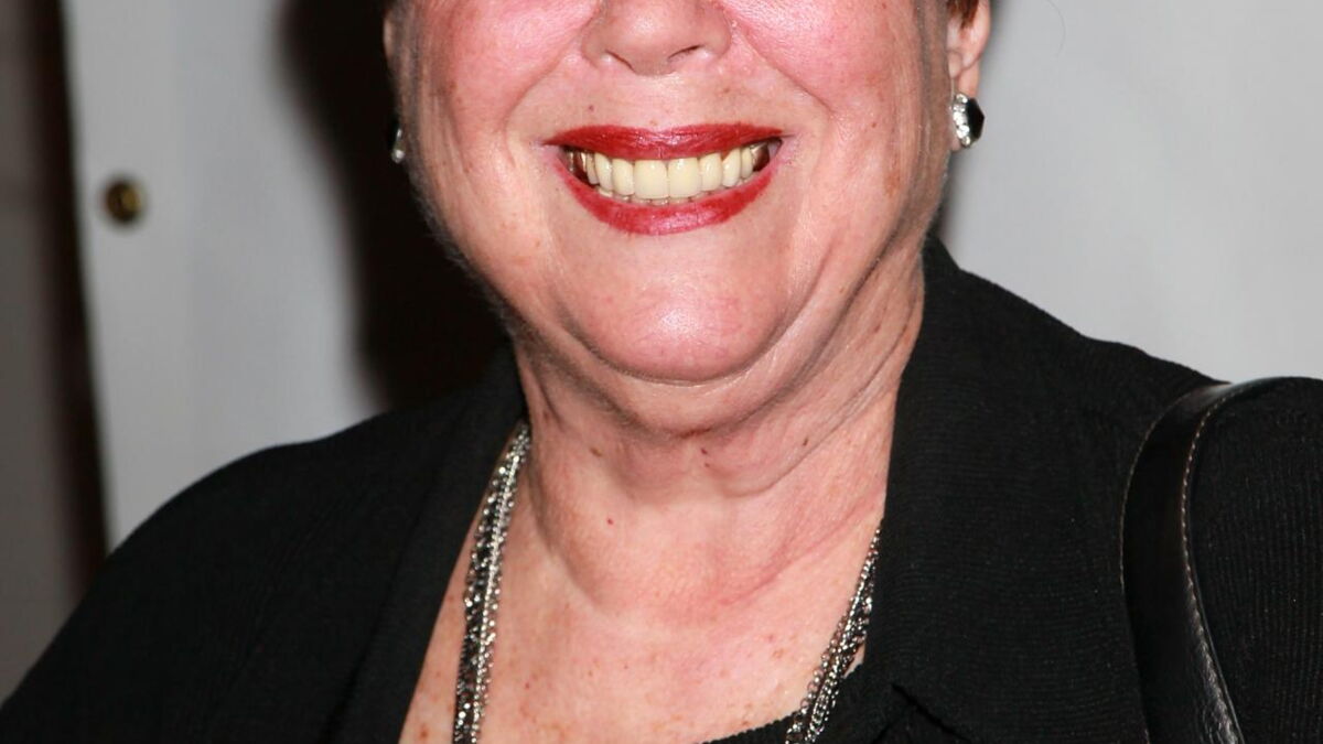 Helen Siff, visage culte des seconds rôles à Hollywood, s’est éteinte à ...