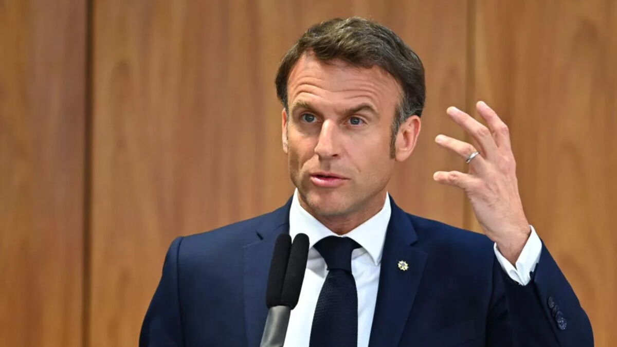 Emmanuel Macron annonce une mission internationale pour sécuriser le ...