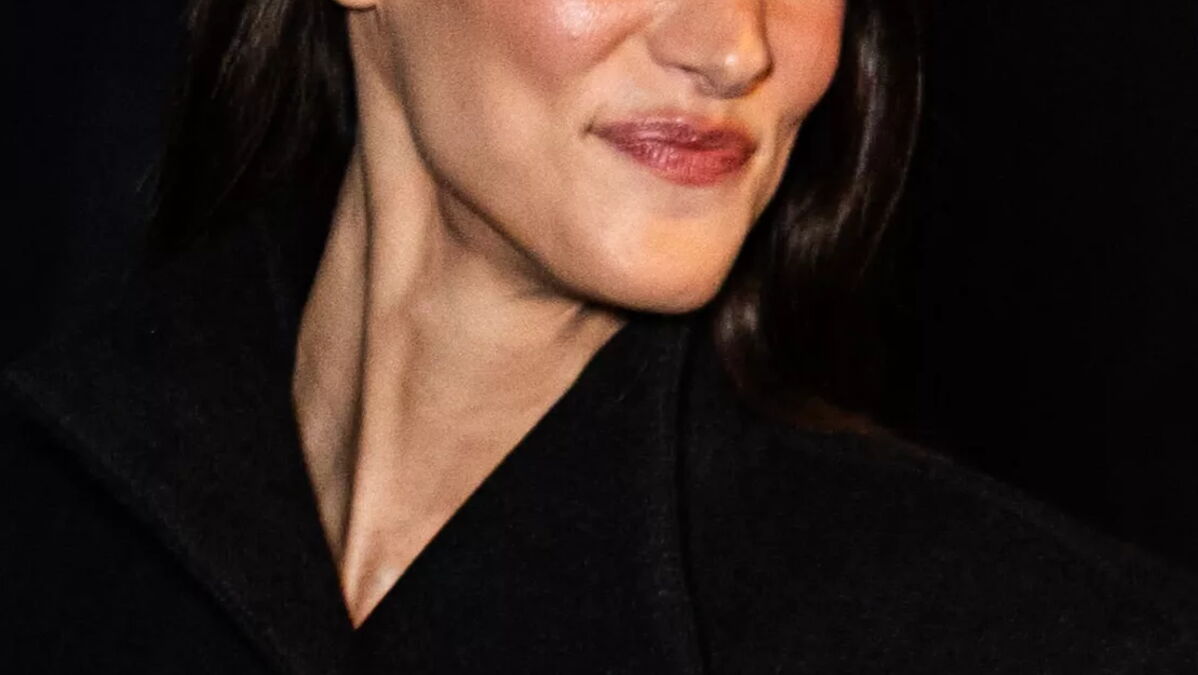 Charlotte Cardin dévoile sa belle harmonie familiale avec Virginie Efira