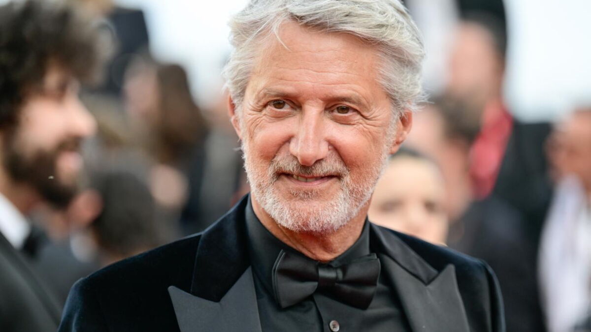 Antoine de Caunes : un nouveau bébé à 71 ans
