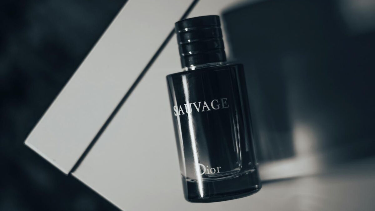 Les 6 parfums pour homme audacieux et puissants à offrir à Noël à ...