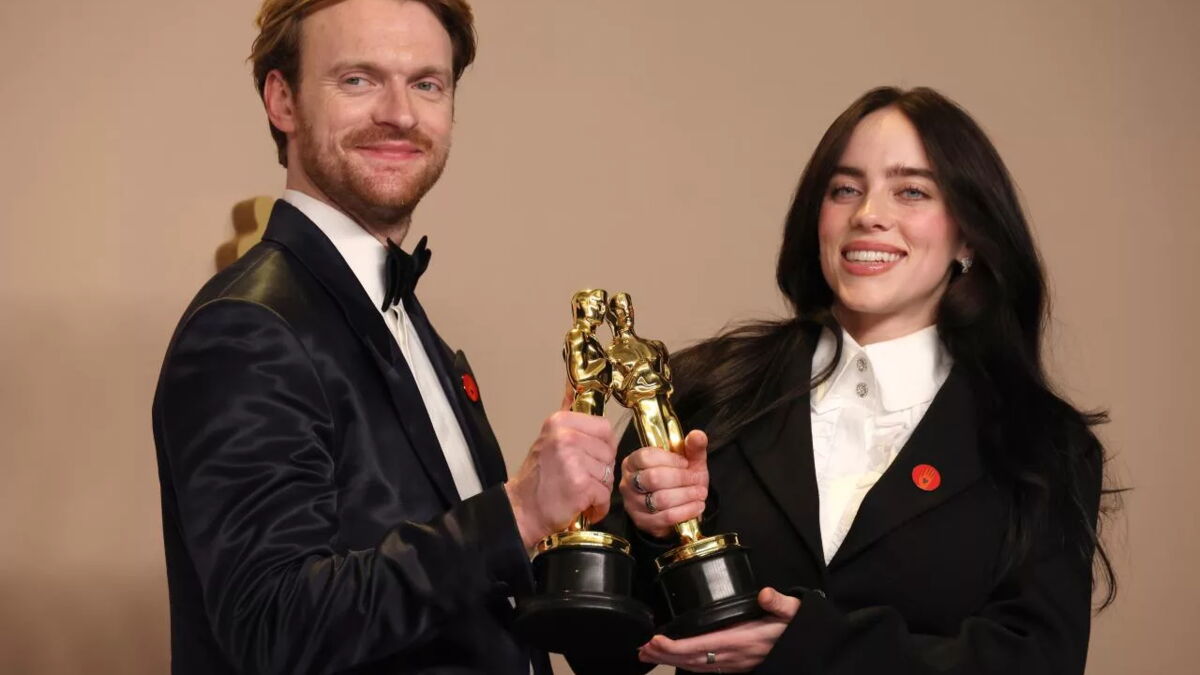 Finneas O'Connell : qui est le frère et producteur de Billie Eilish