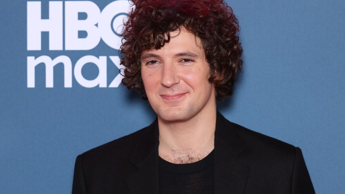 "C’était assez étrange" : Vincent Lacoste revient sur sa rencontre avec… le diable