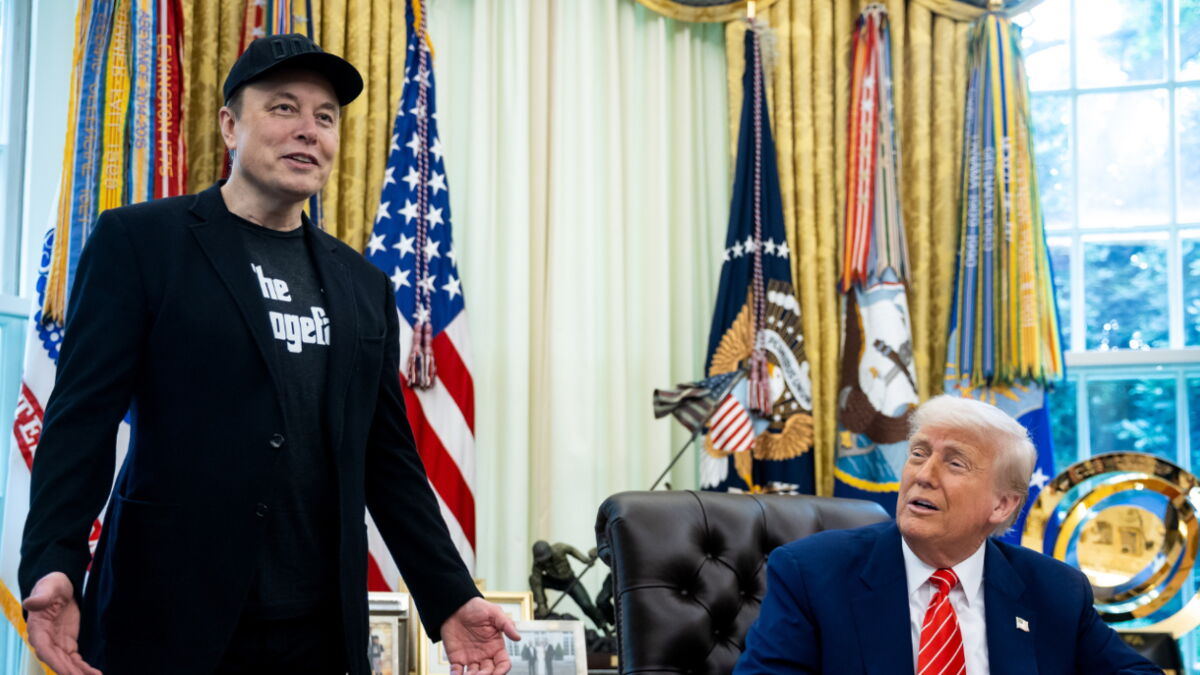 "Fou et destructeur" : Elon Musk s'en prend à Donald Trump et son nouveau projet de loi