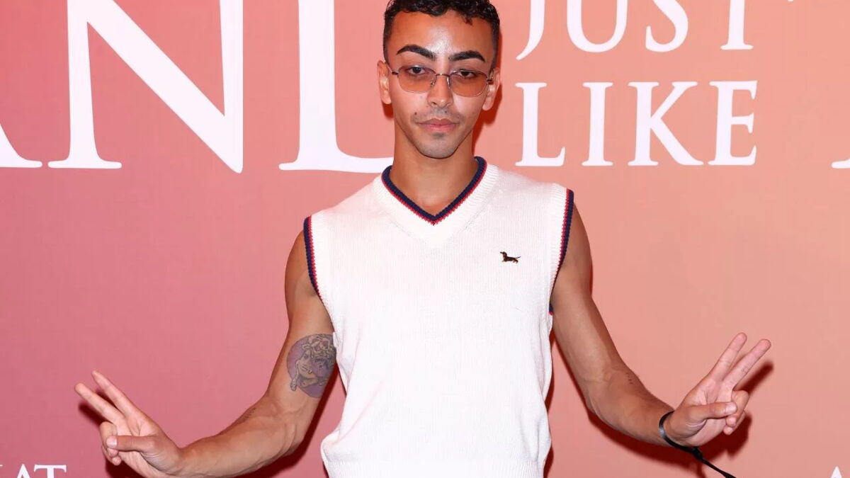 Emmanuel Macron : sa parodie disco de "For sure" par Bilal Hassani ...