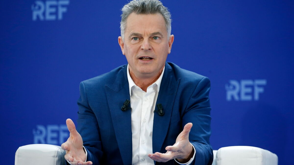 Fabien Roussel se confie sur le combat de sa fille contre le cancer à l ...