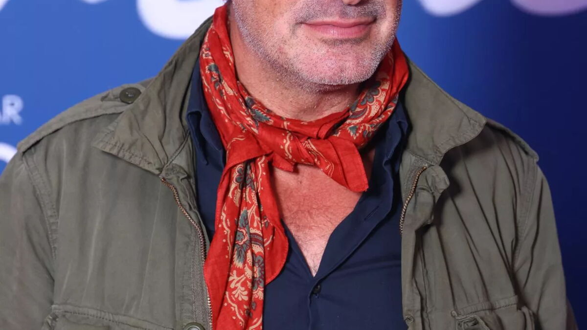 Jean Dujardin : loin des projecteurs,où l’acteur culte mène-t-il sa vie ...