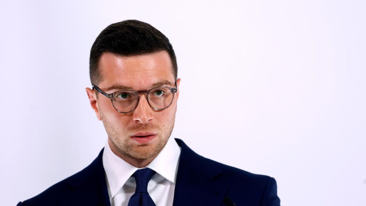 Jordan Bardella et Marion Maréchal : cette proximité remarquée lors d ...