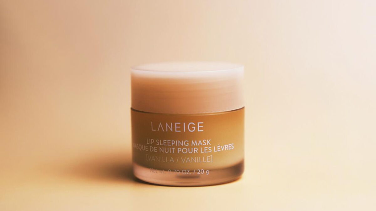 Le meilleur dupe du baume le plus vendu au monde est signé Essence et ...