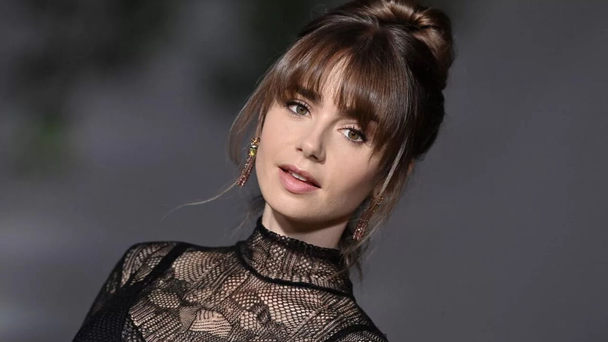 Lily Collins prête à incarner Audrey Hepburn dans un biopic consacré à ...