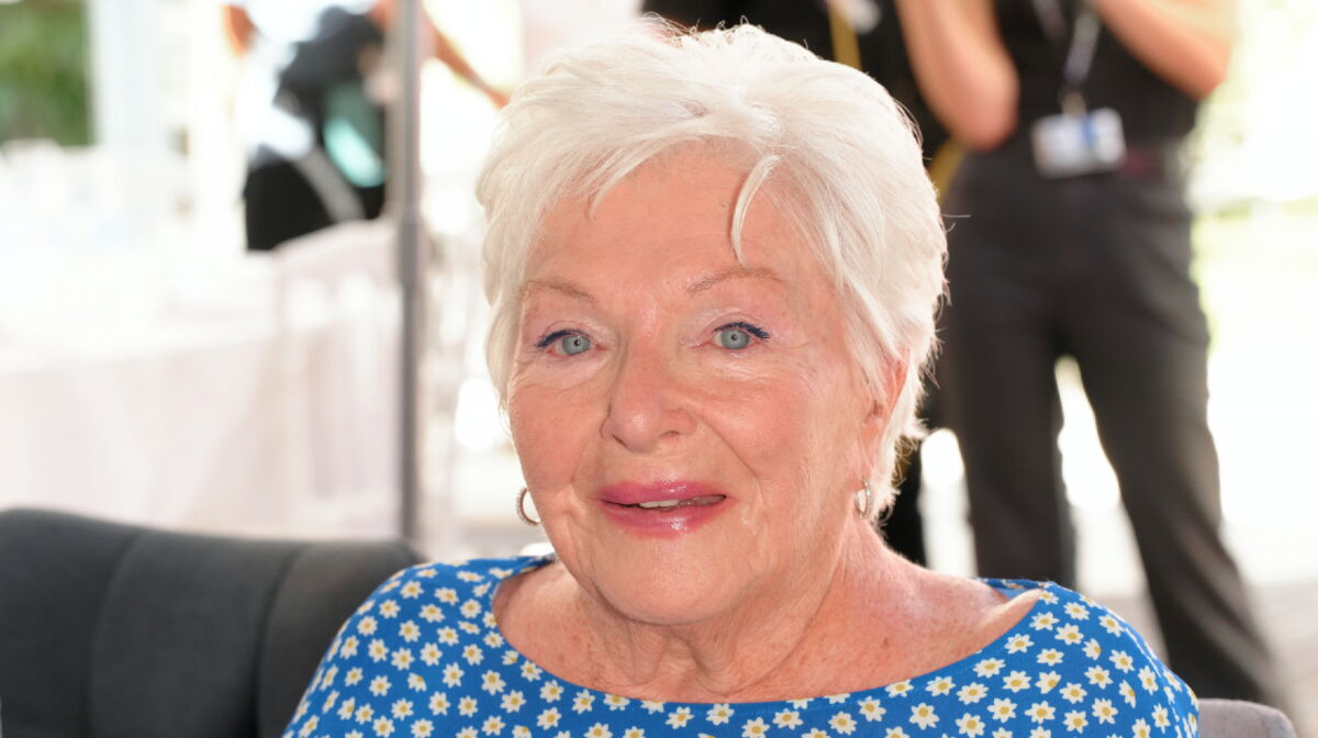 À 94 ans, Line Renaud signe son "film testament" avec Une belle course ...