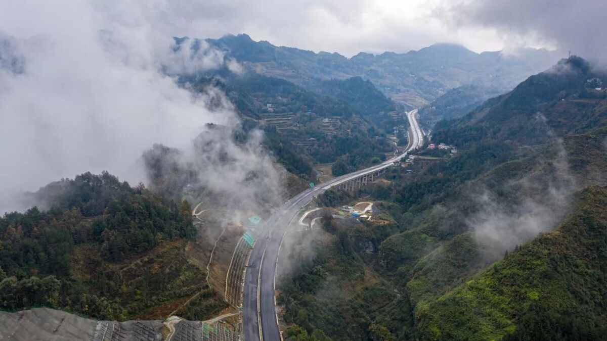 Contrôler la météo ? La Chine veut maîtriser la pluie et le beau temps