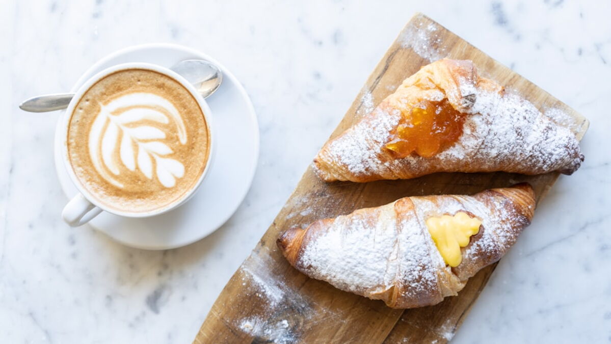Le "flat croissant", cette nouvelle version du croissant devenue virale ...