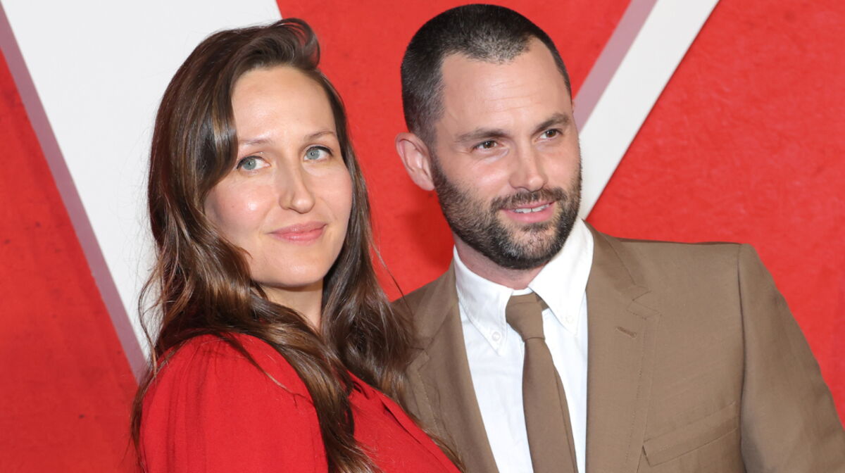 Penn Badgley : qui est Domino Kirke, sa femme depuis plus de 10 ans et ...