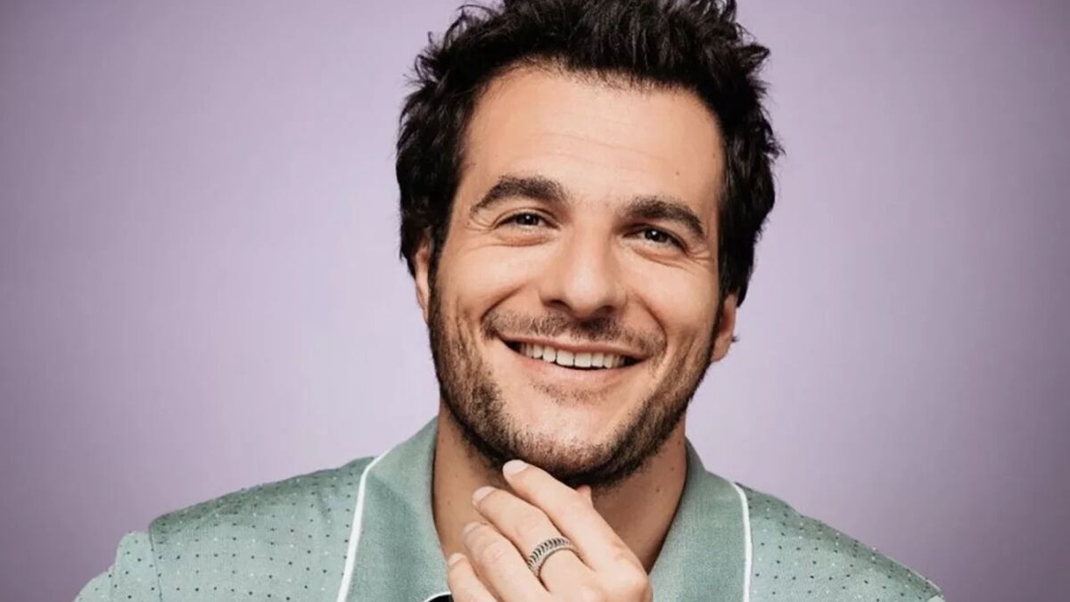 Le chanteur Amir surprend les internautes avec une photo de sa sœur ...
