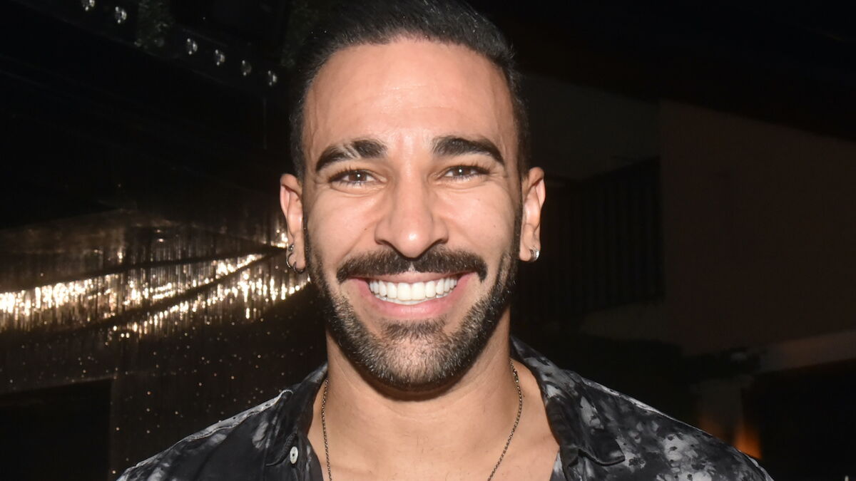 Adil Rami en couple : l’ex de Pamela Anderson a craqué pour une star de ...