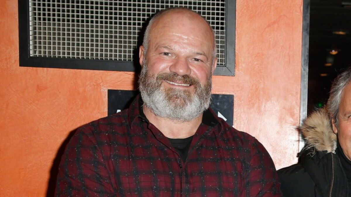 Philippe Etchebest et son fils adoptif en vacances, il partage un ...