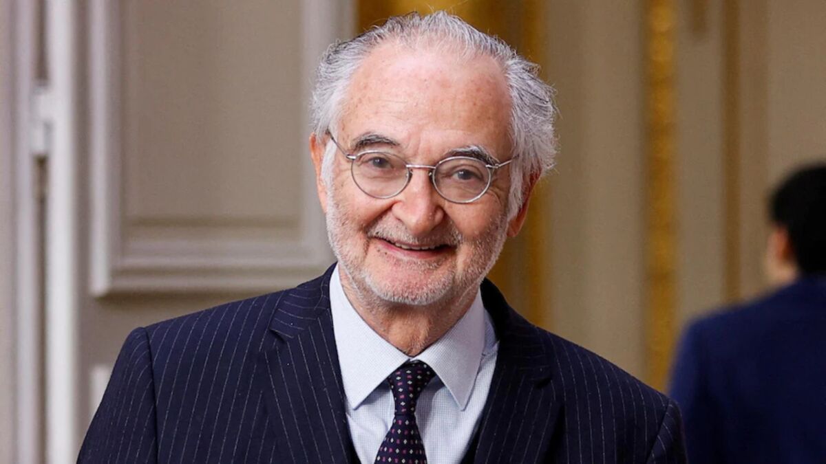 Jacques Attali : que devient le magnat de la politique Jacques Attali : que devient le magnat de la politique