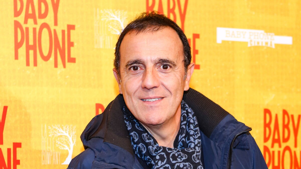 Thierry Beccaro : que devient le présentateur télé après avoir animé "Motus" pendant 30 ans