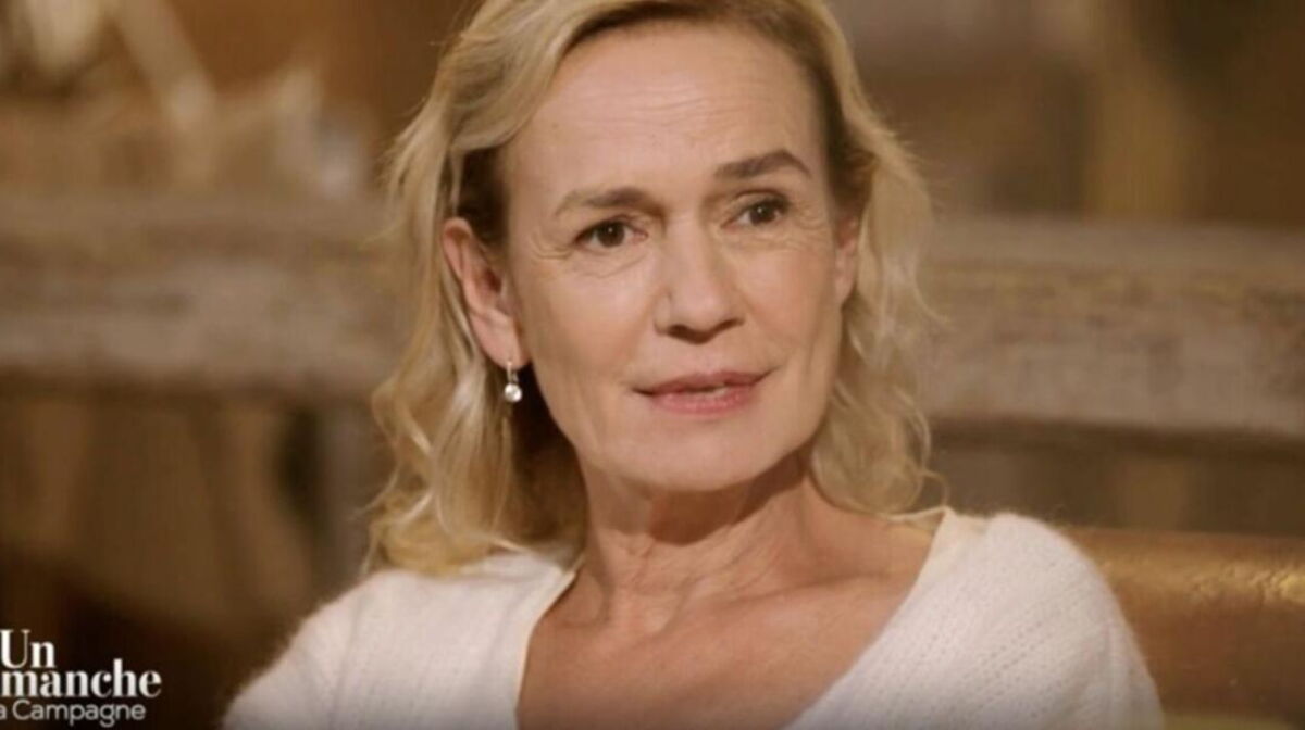 Sandrine Bonnaire se confie sur les violences conjugales qu'elle a ...