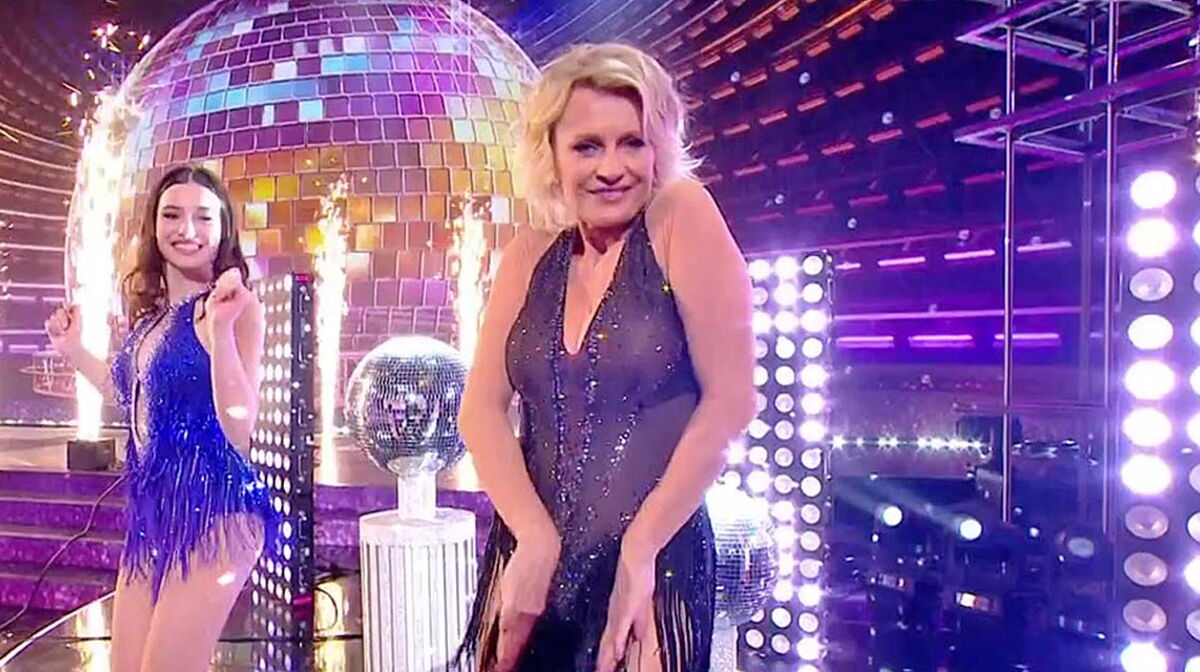 Danse avec les stars : la première prestation de Sophie Davant ne séduit pas
