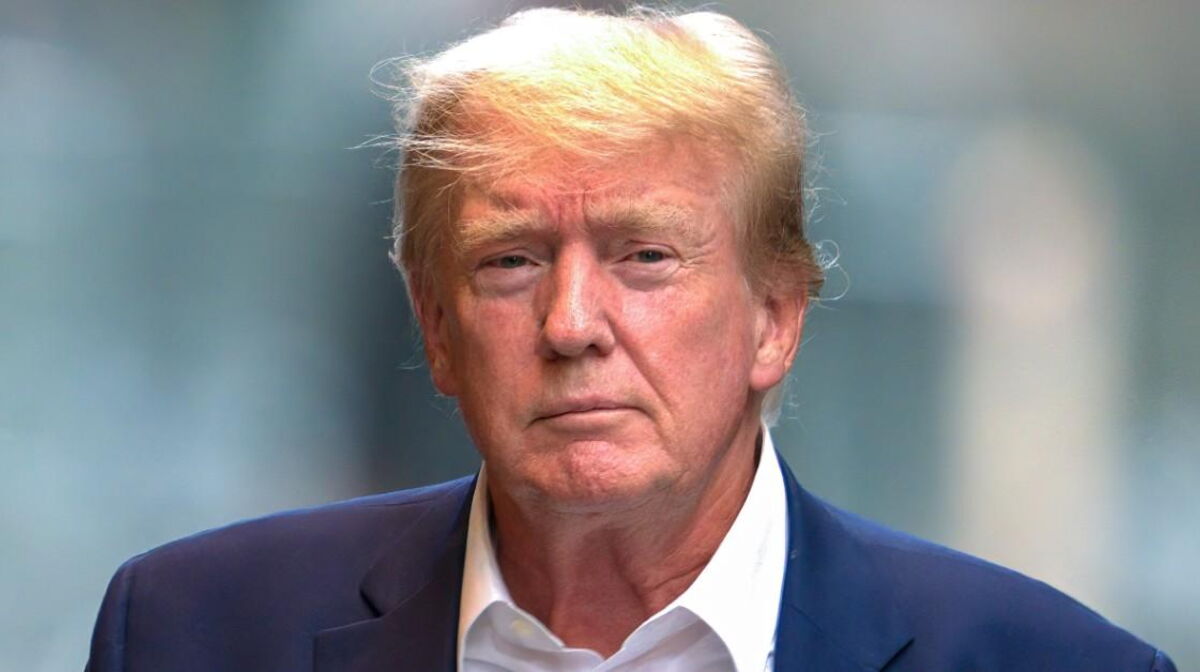 L'attaque sexiste de Donald Trump contre Kamala Harris et Hillary ...