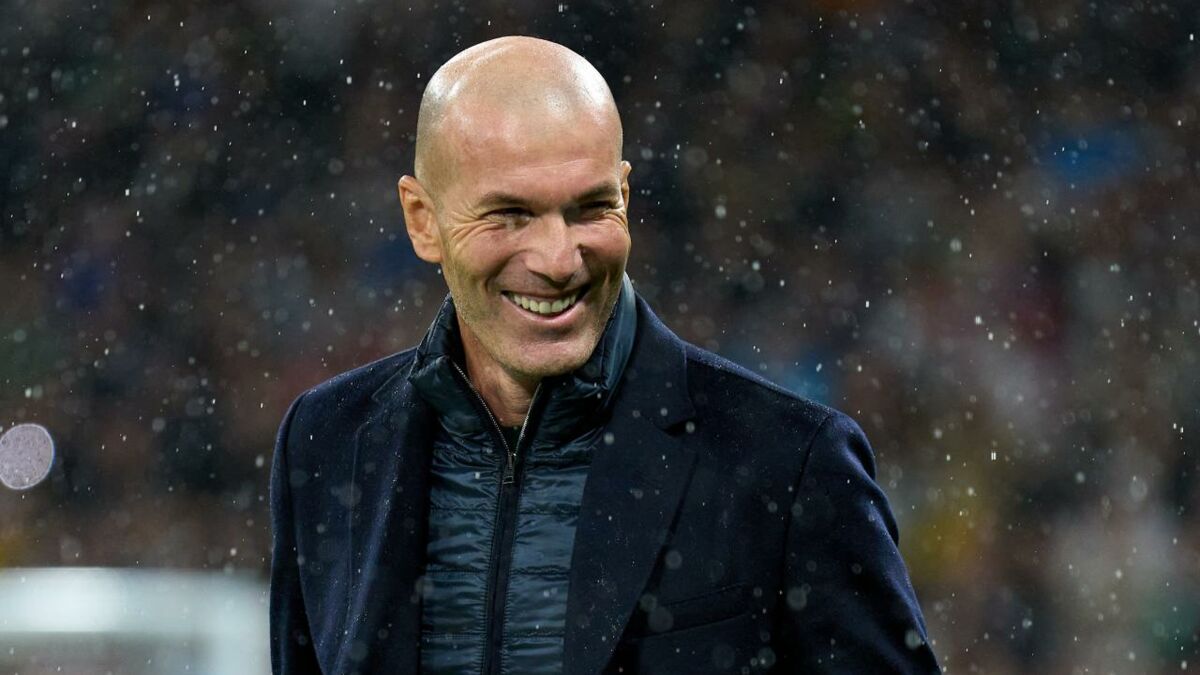 Zinedine Zidane Voici Les 2 Femmes Indispensables Dans La Vie Du Footballeur