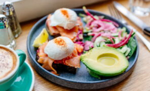 Surimi : composition, fabrication et bienfaits pour la santé