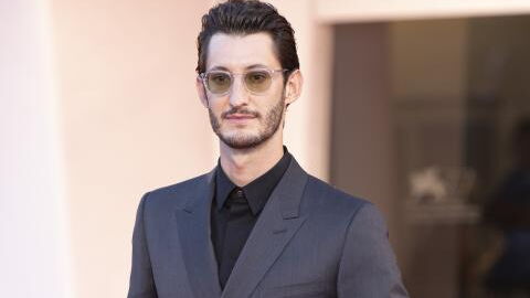 Pierre Niney critique l’absence d’engagement politique de Timothée Chalamet