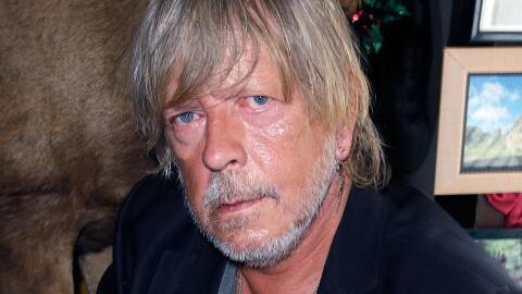 "La seule qui m'a gênée" : la fille de Renaud revient sur l'un des ...